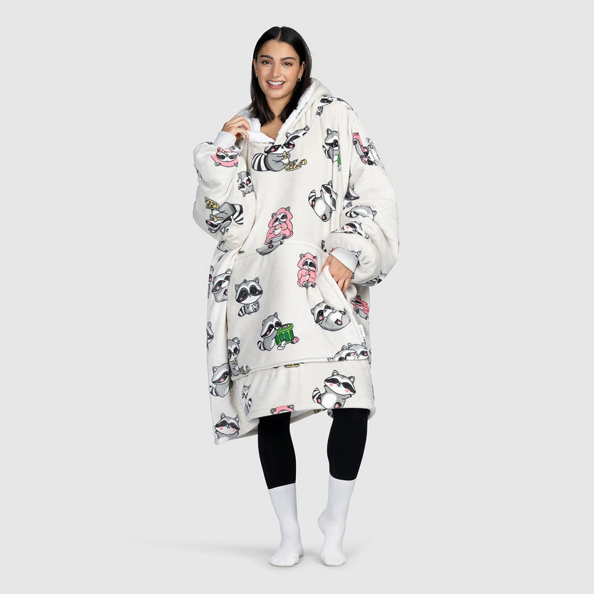 The Oodie UK | Oversized Wearable Blankets & Accessories