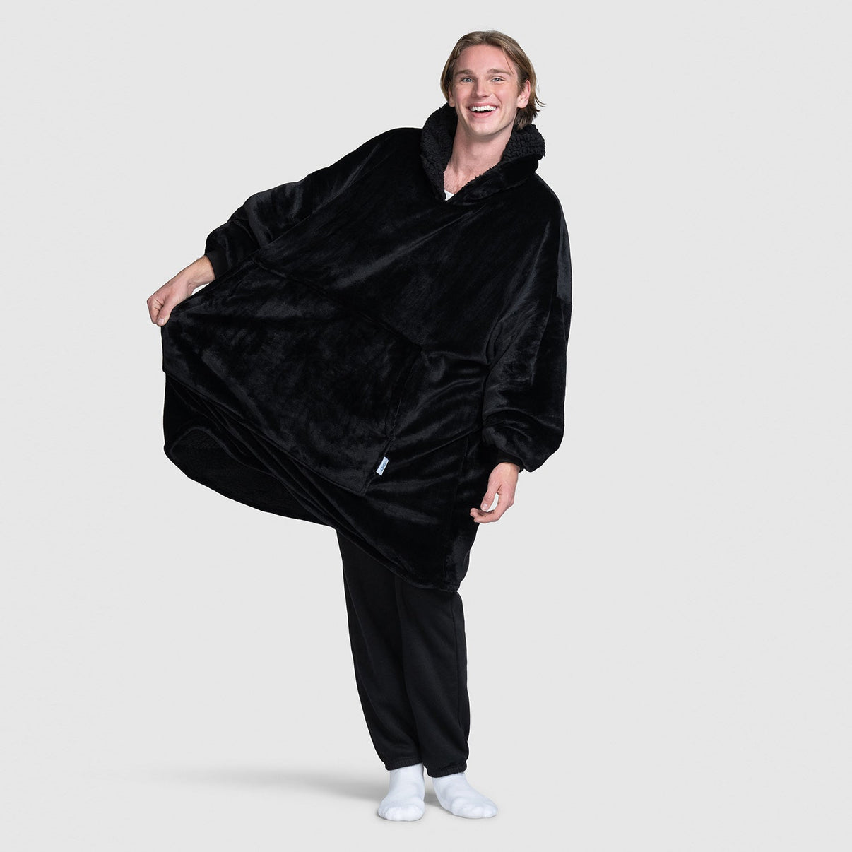 All Black Oodie™ Original – The Oodie UK