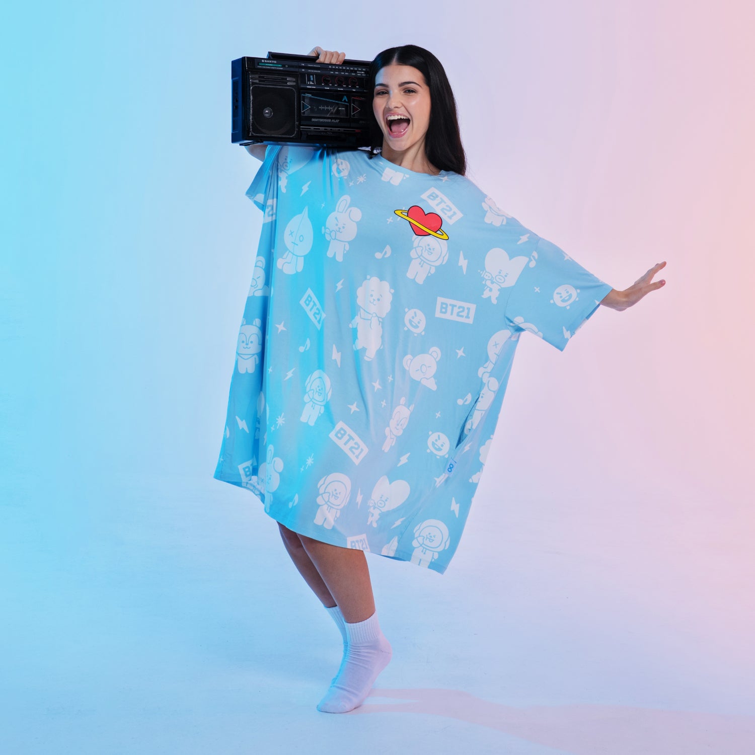BT21 Group Sleep Tee Licensed – The Oodie UK