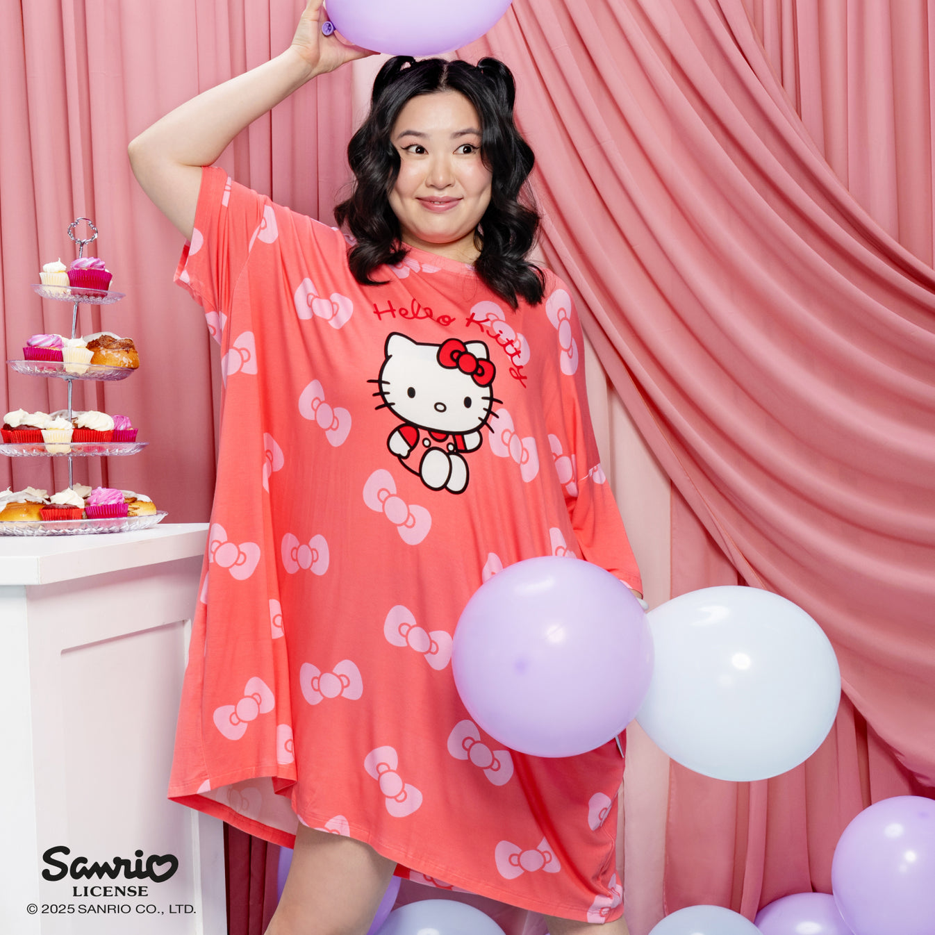 Hello Kitty & Friends Sleep Tee Licensed – The Oodie UK